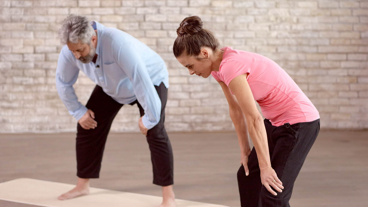 Qi Gong - Übergang in Qi Gong Form | fitnessRAUM.de